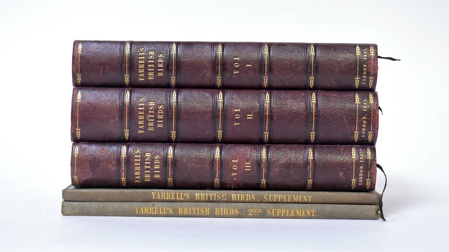 Lot 702 - Yarrell's British Birds