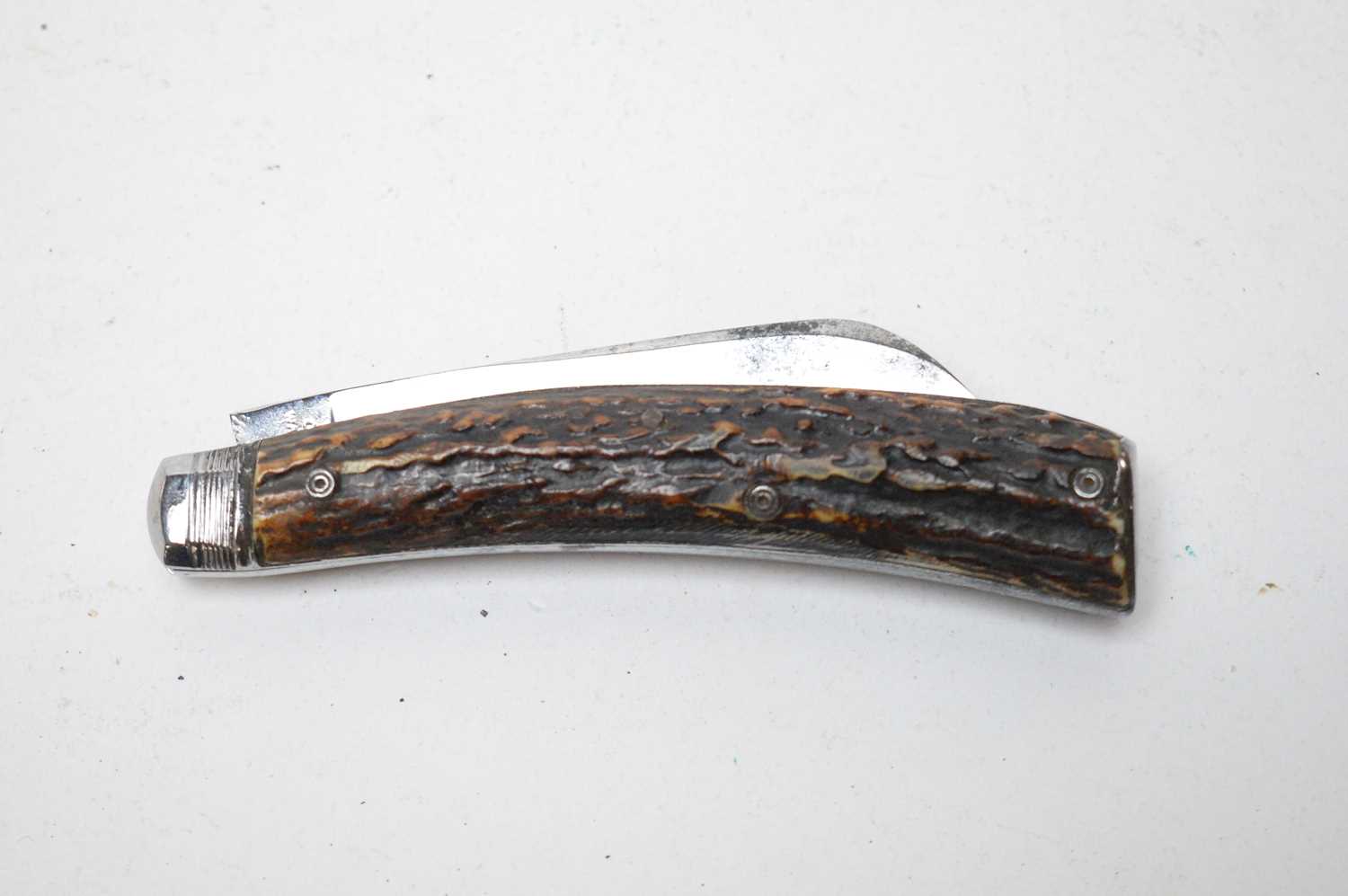 Lot 234 - An early 20th Century folding pruning knife,